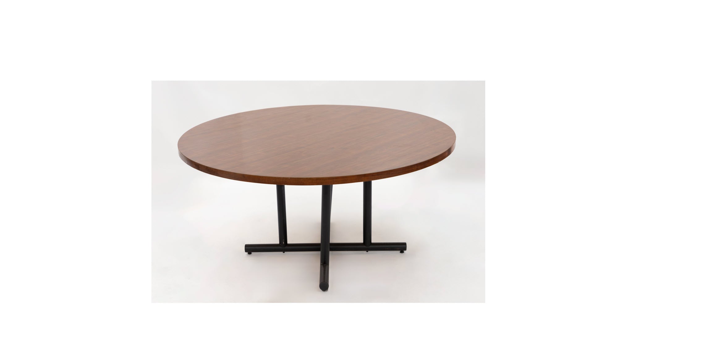 60" Round Conference Table - Walnut – Arenson Props